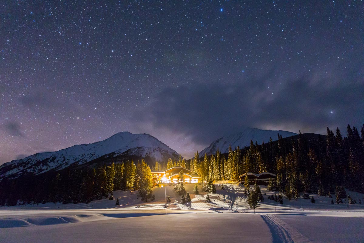 8 BEST Places to Visit in Alberta in Winter (2024 Guide)
