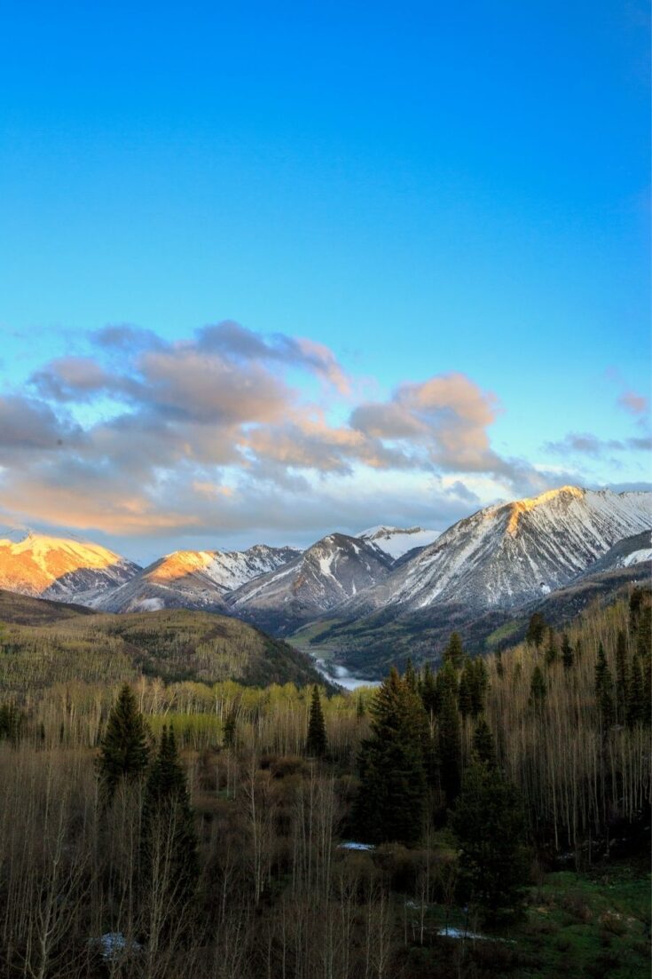 Colorado in the Summer: TOP 5 Colorado Summer Resorts (2024 Guide)
