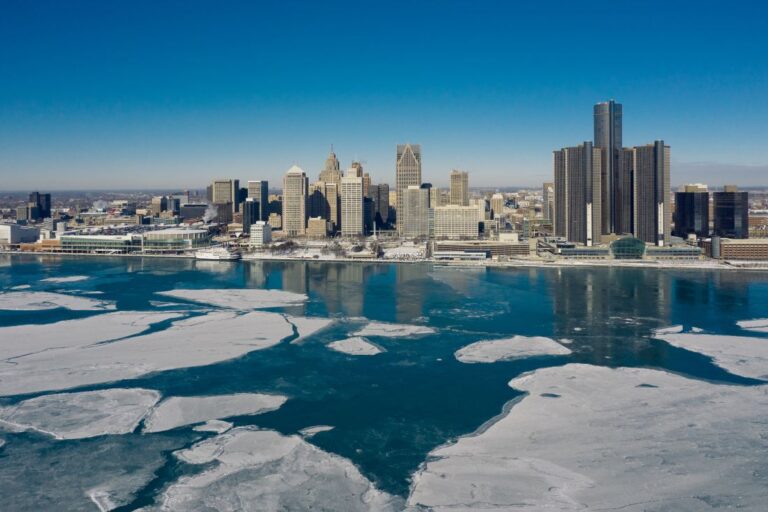 13 BEST Things to do in Detroit in Winter (2024 Guide)