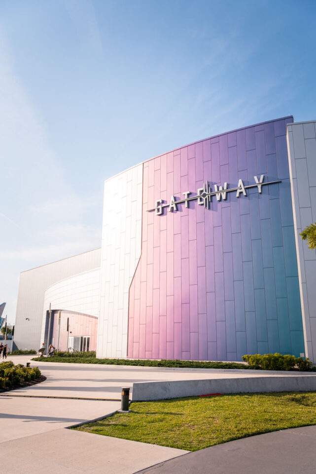 16 Brilliant Kennedy Space Center Tips for Your First Visit (2024 Guide)